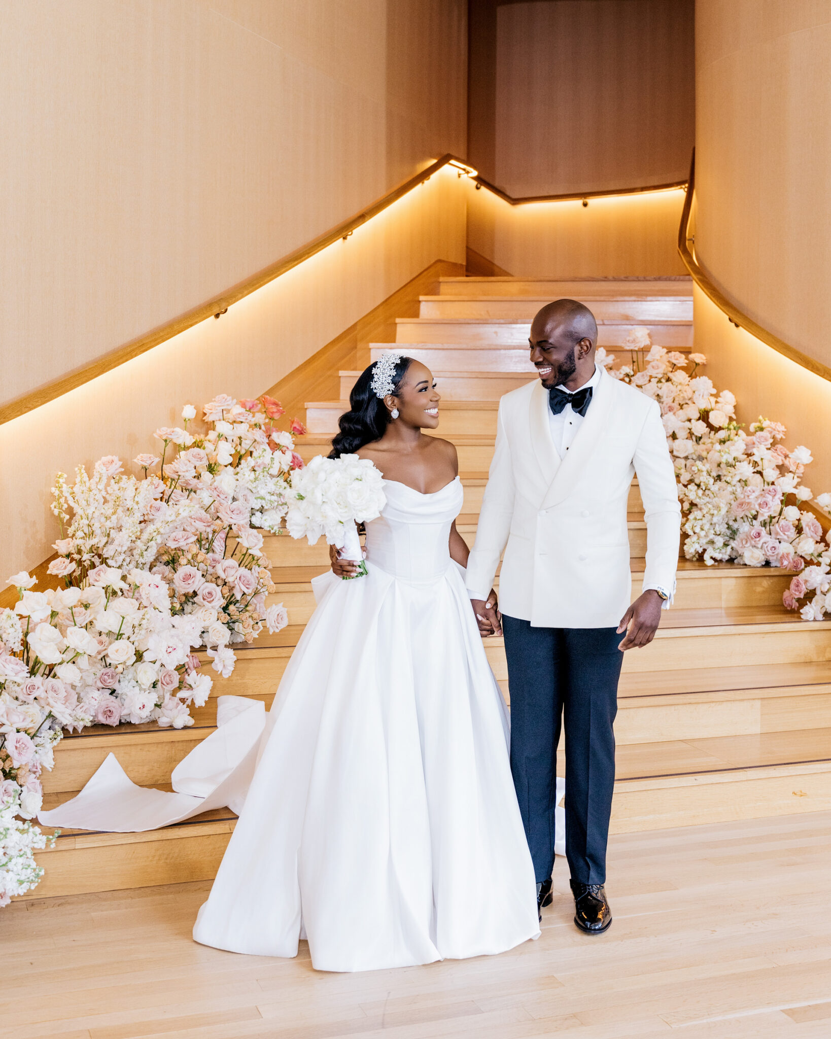 A Flower-Draped Baby Grand Piano Provided the Ceremony Soundtrack at ...