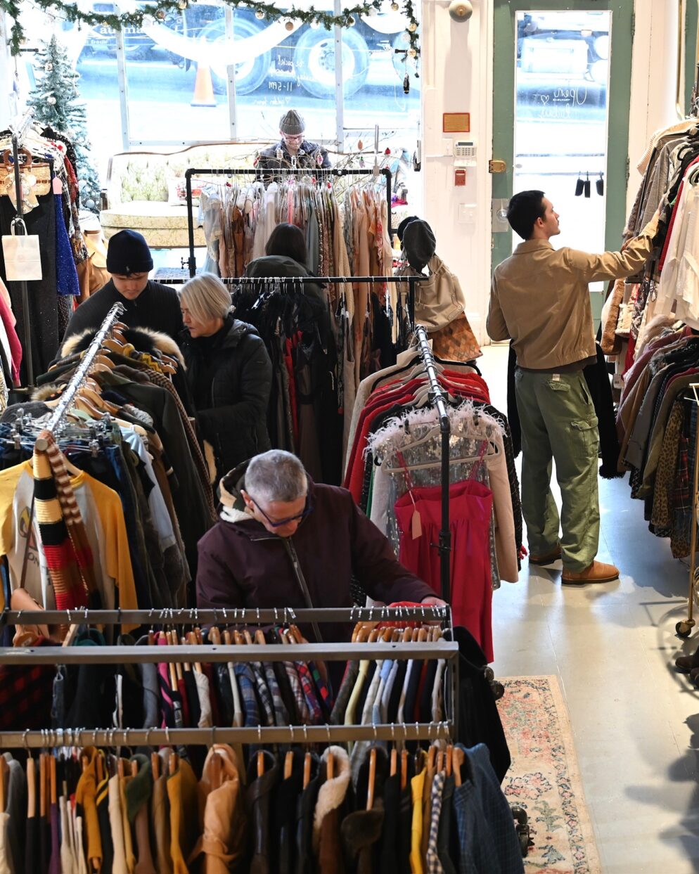 Your Guide to 11 Record Stores in the DC Area