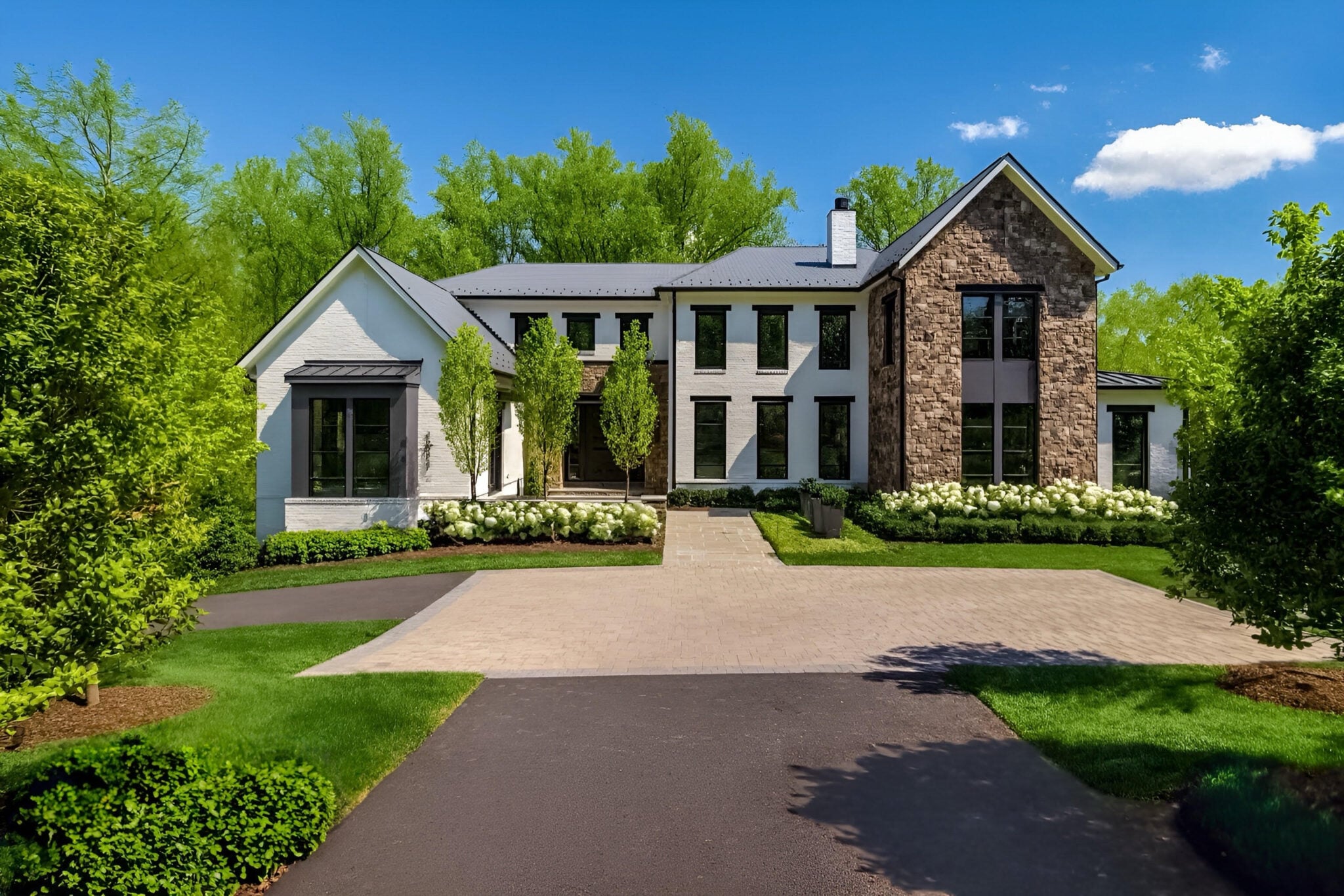 City Condos and a Suburban Townhouse: 3 Must-See DC Area Open Houses ...