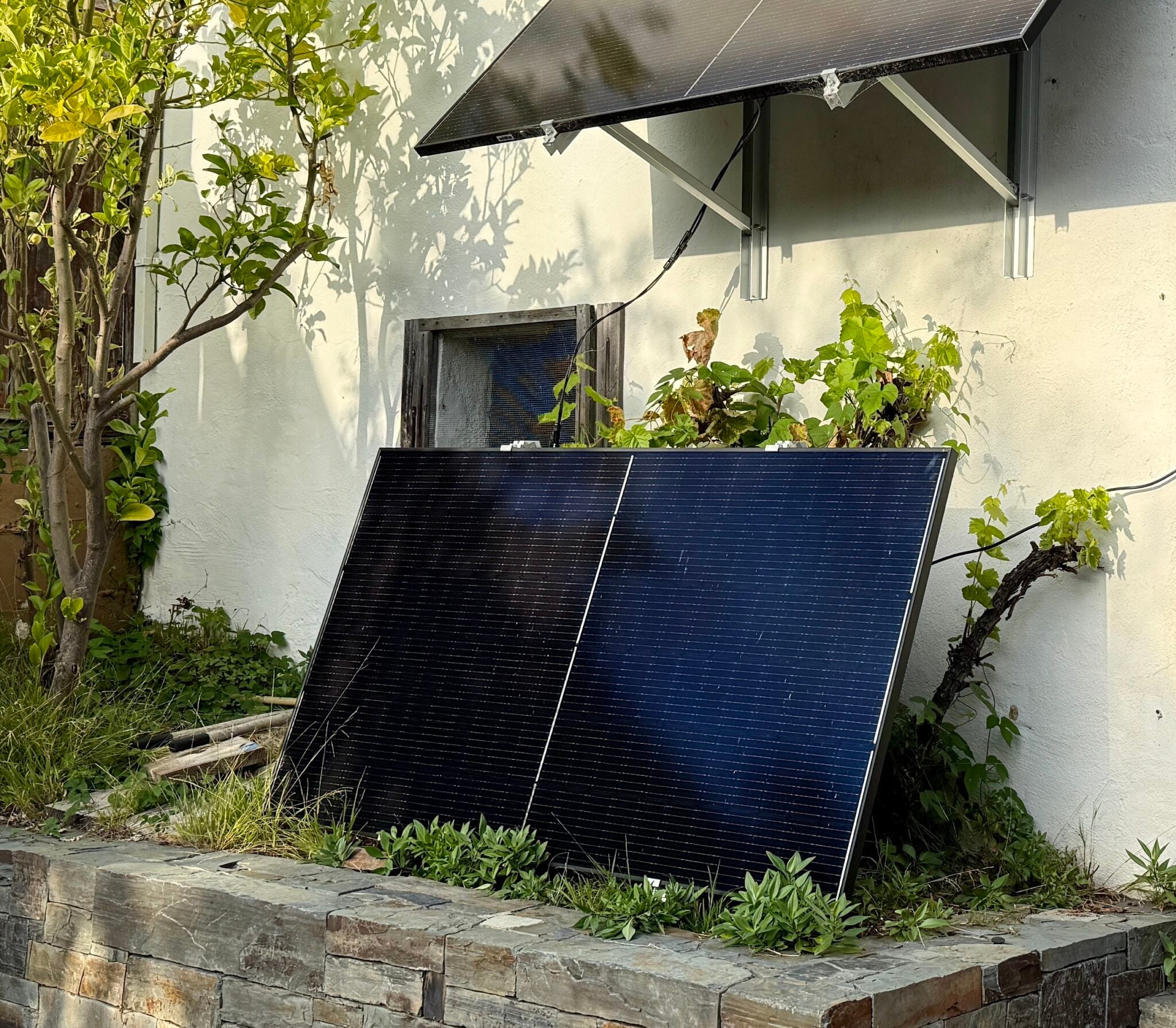 How Maryland and Virginia Residents Can Plug Into Balcony Solar Power